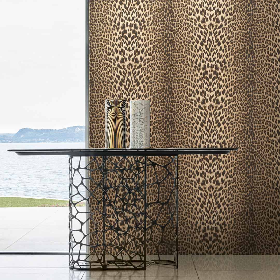 Cavalli Wallpapers Roberto Cavalli En La Maison De Papier Papeles