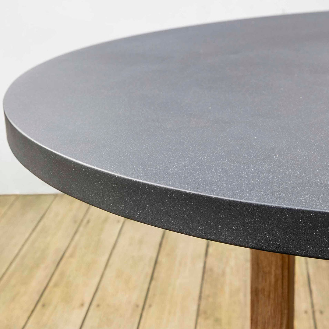 Burcot Round Dining Table – Lime Lace