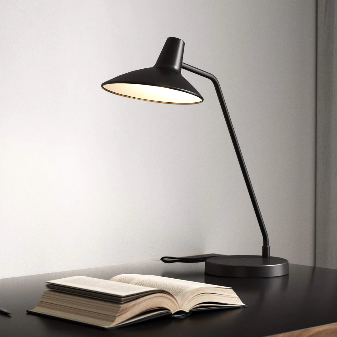 Darci Table Lamp - Black – Lime Lace