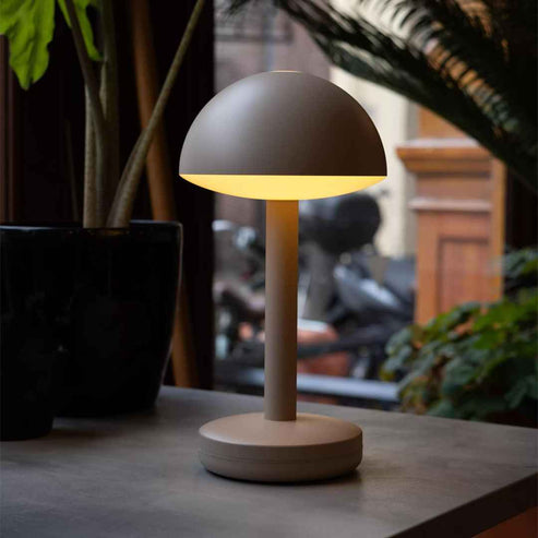 Humble Bug Table Lamp – Lime Lace