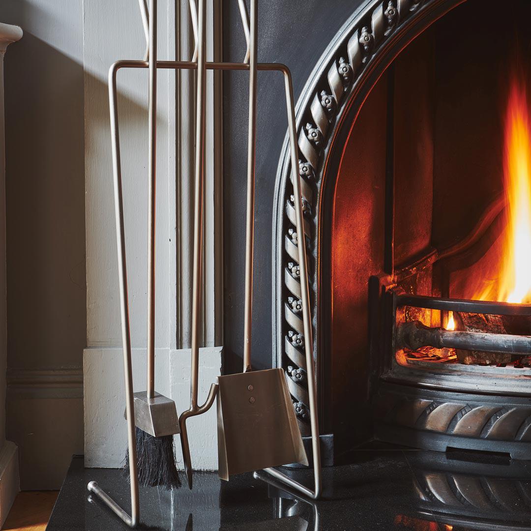 Linear Pewter Fire Tools Set – Lime Lace