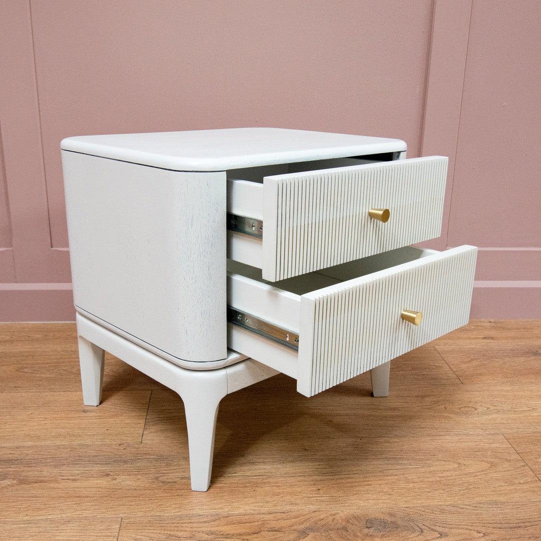 Niveus Bedside Table – Lime Lace